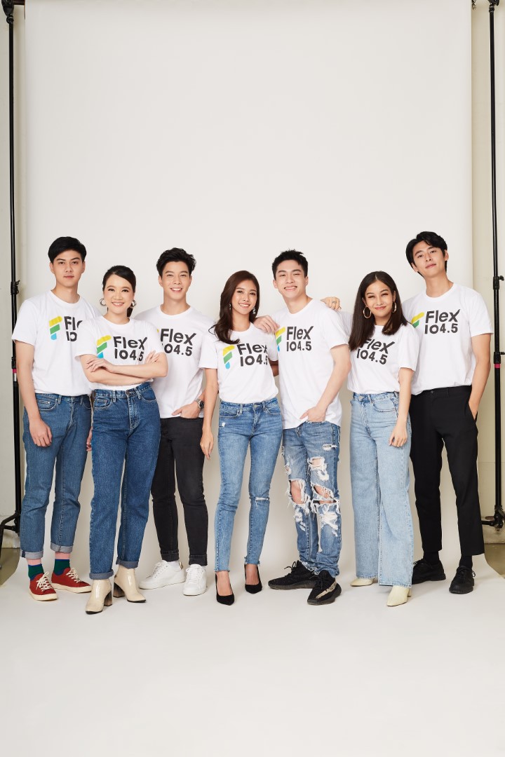 คุยเล่นแบบจริงจังกับเหล่า FJ ทั้ง 7 จาก "FLEX 104.5" ที่จะชวนให้คุณกลับมาตกหลุ